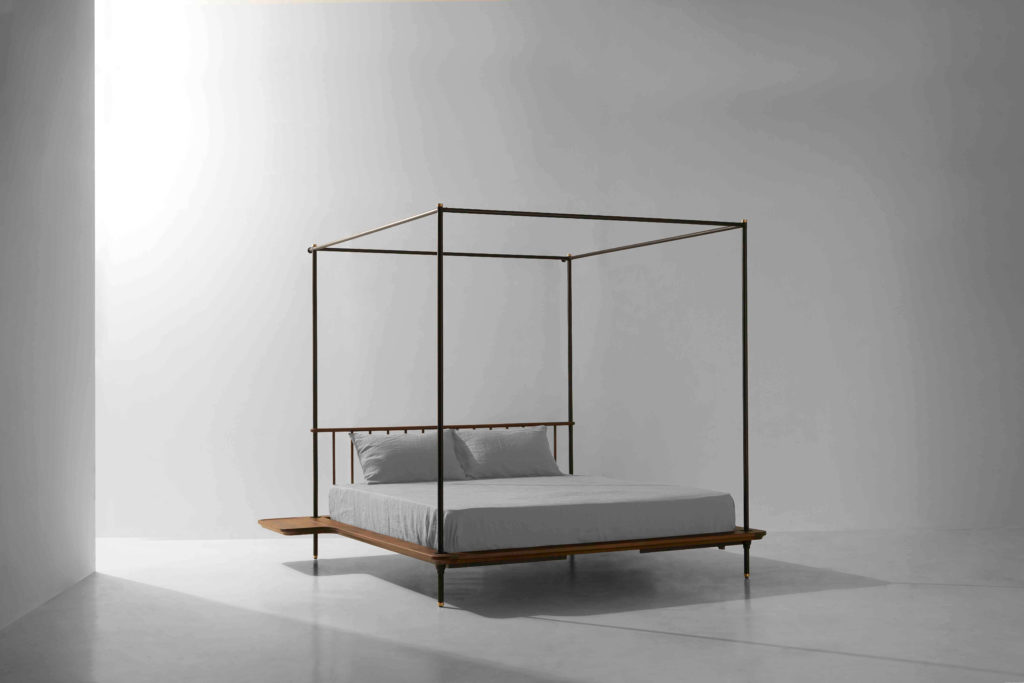 Distrikt canopy bed | Bed | Dunke Design
